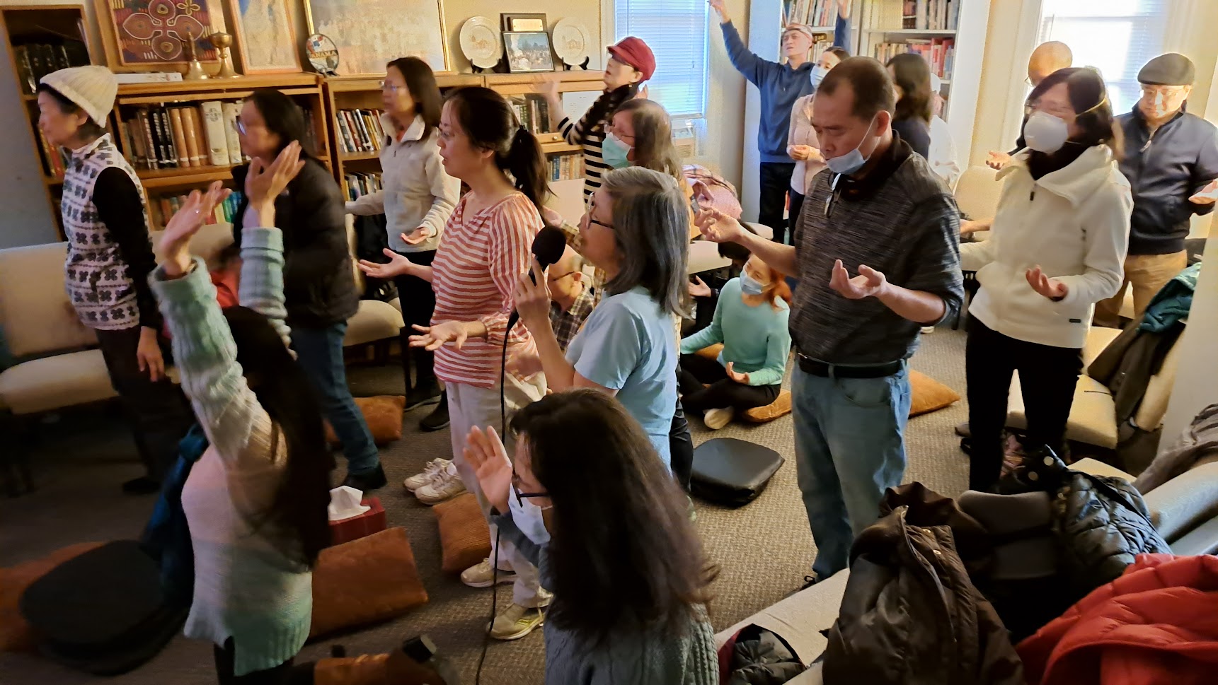 UPPER ROOM Prayer Altar